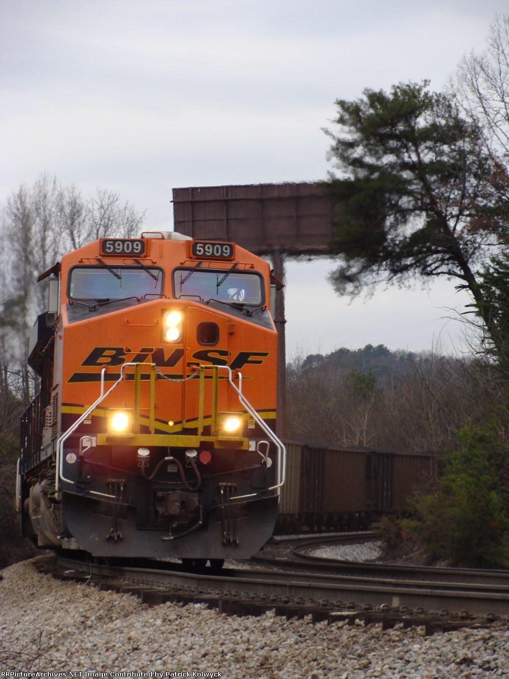 BNSF 5909